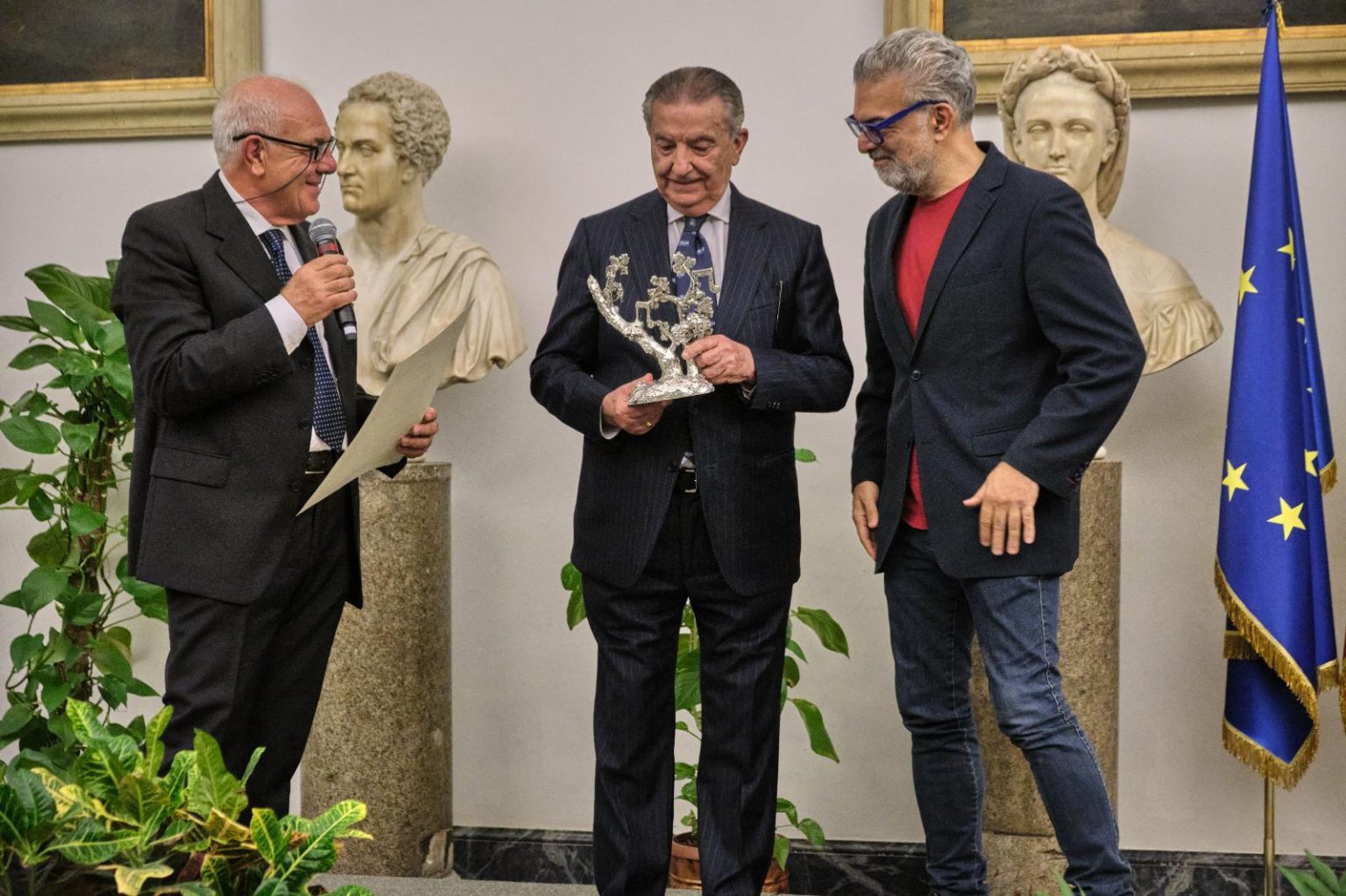 The Vigna d'Argento Award assigned to cav. Fernando Burgo - IMB Roma